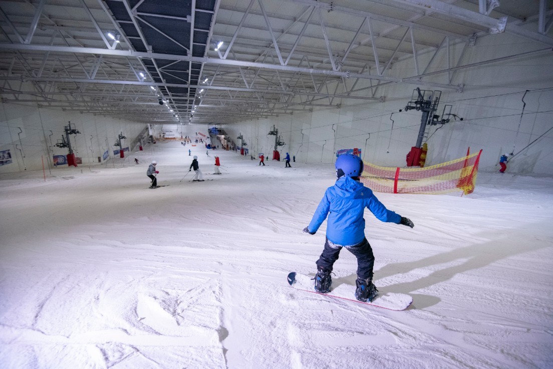 How Can I Ski During the Summer? - Consensio