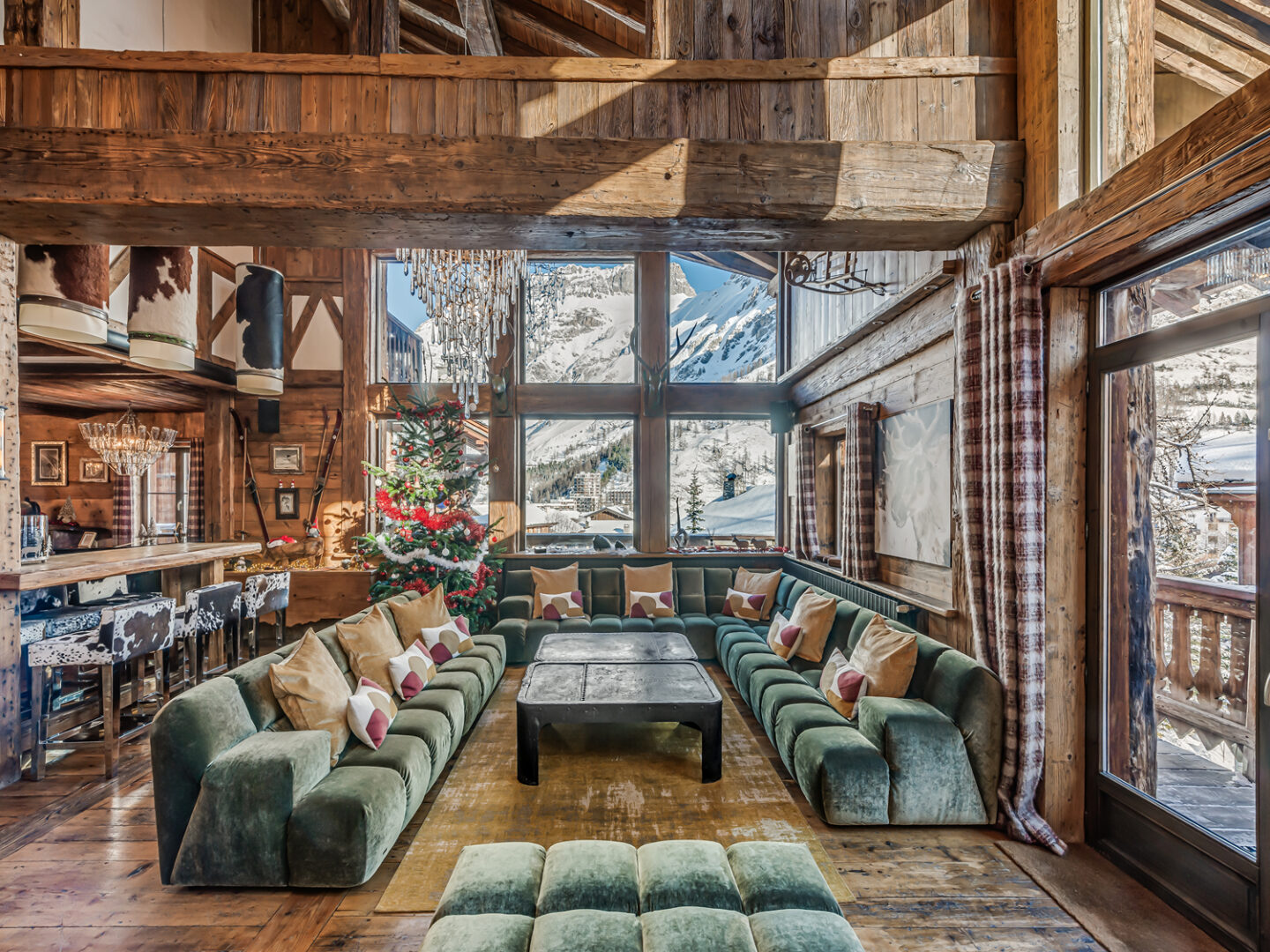 5 Chalets to Keep an Eye On for Next Ski Season - Consensio